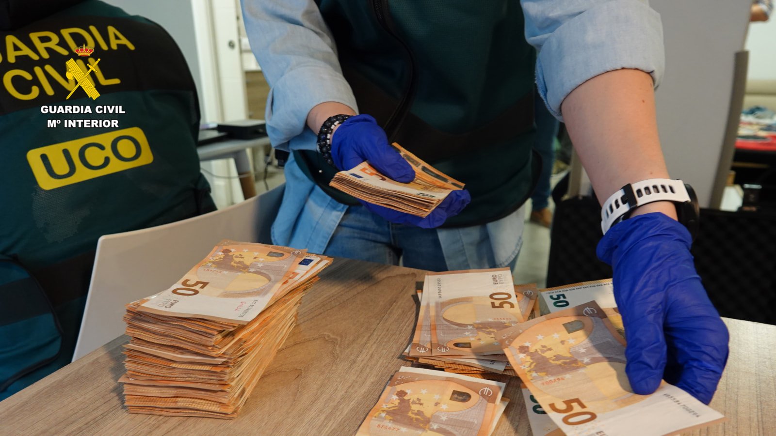 スペイン、サイバー犯罪組織「GXCチーム」を解体、リーダーを逮捕 - PRSOL:CC